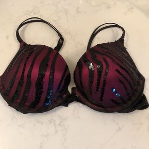 Stunning Victoria’s Secret Very Sexy Sequin Bra - Gem